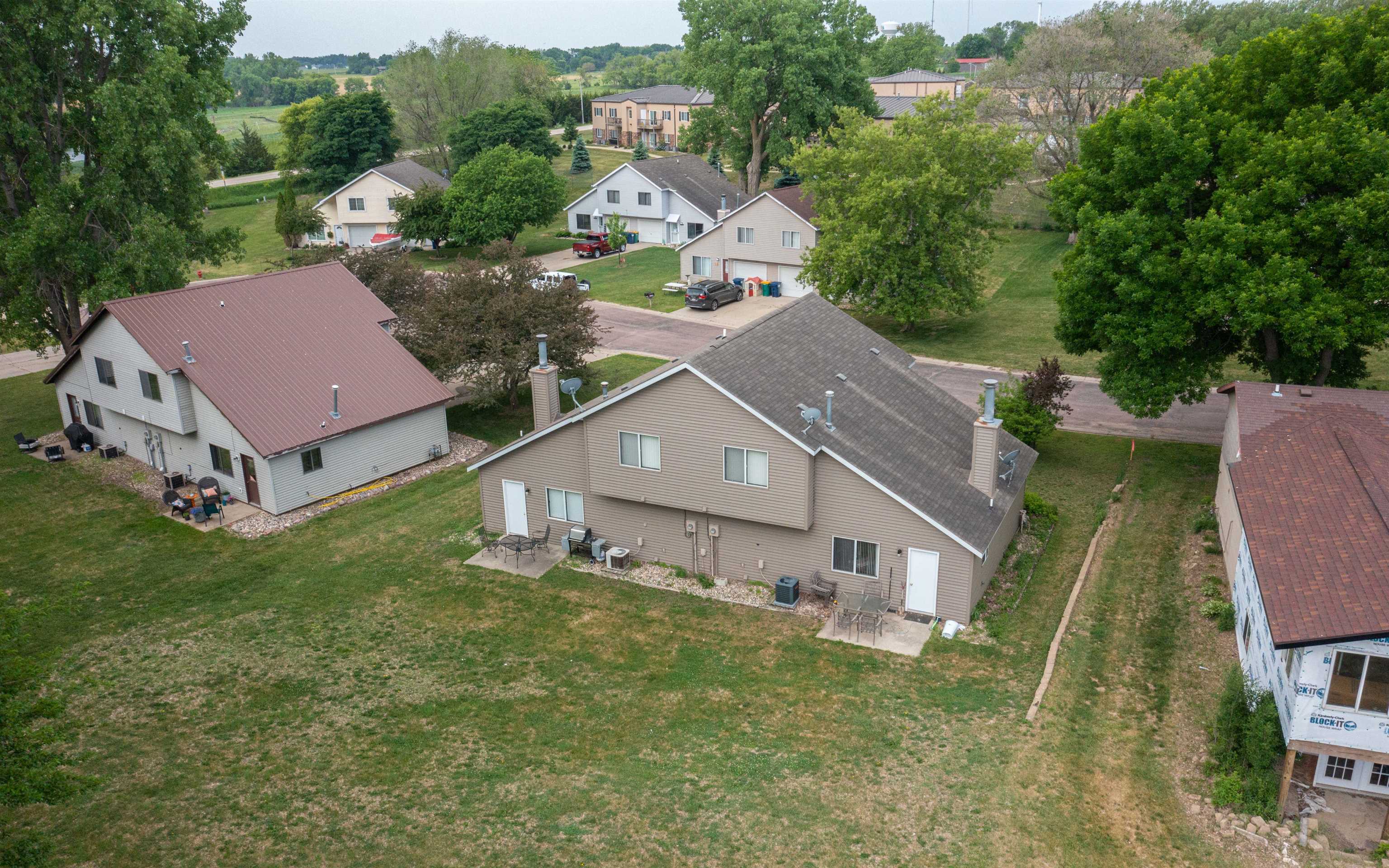 2705 Adams Ave, Spirit Lake, IA 51360 | MLS # 230577 | Price $279,900 ...
