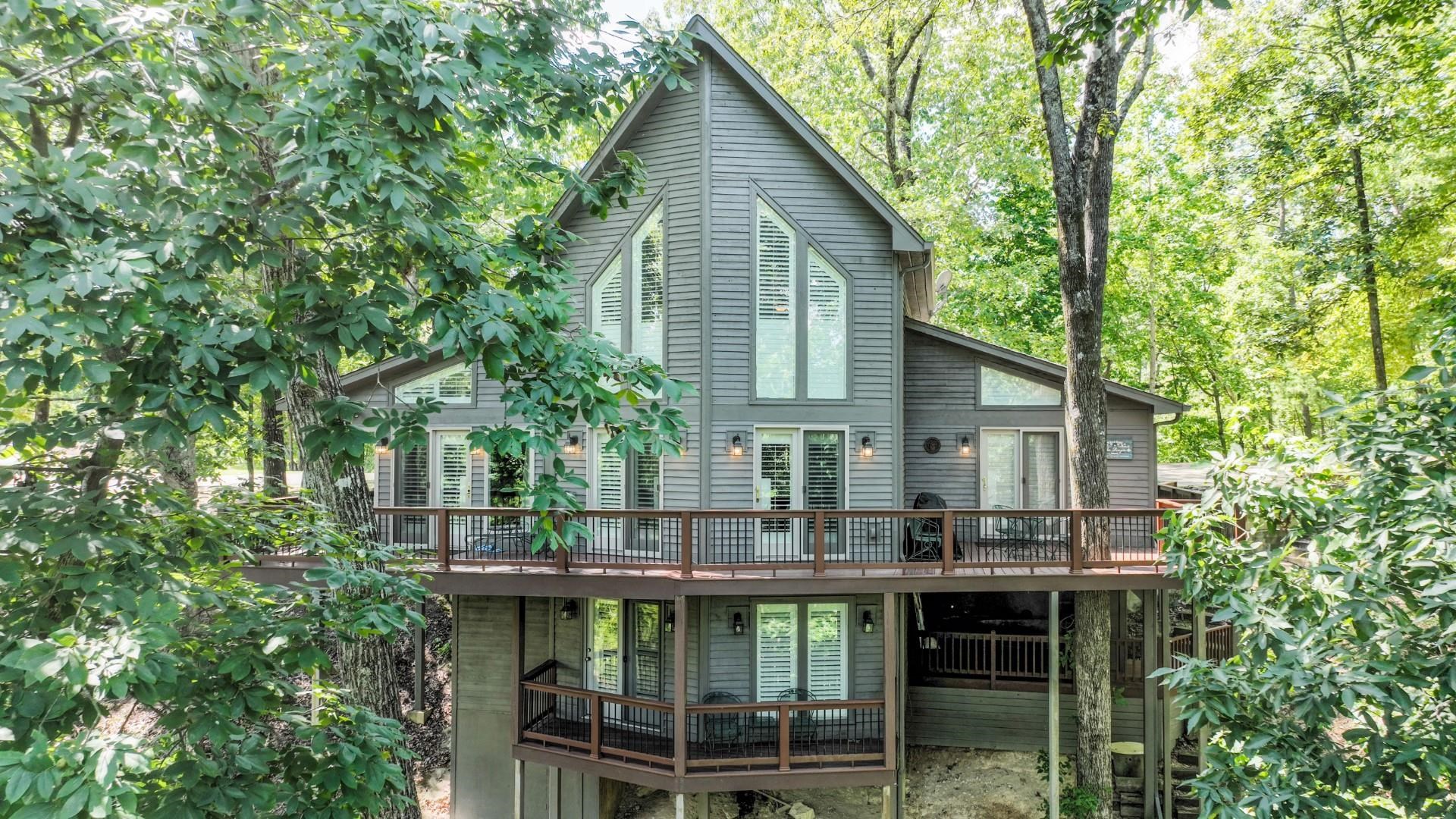 129 POINT CLEAR DR, SAVANNAH, TN 38372 • WRIGHT REALTY