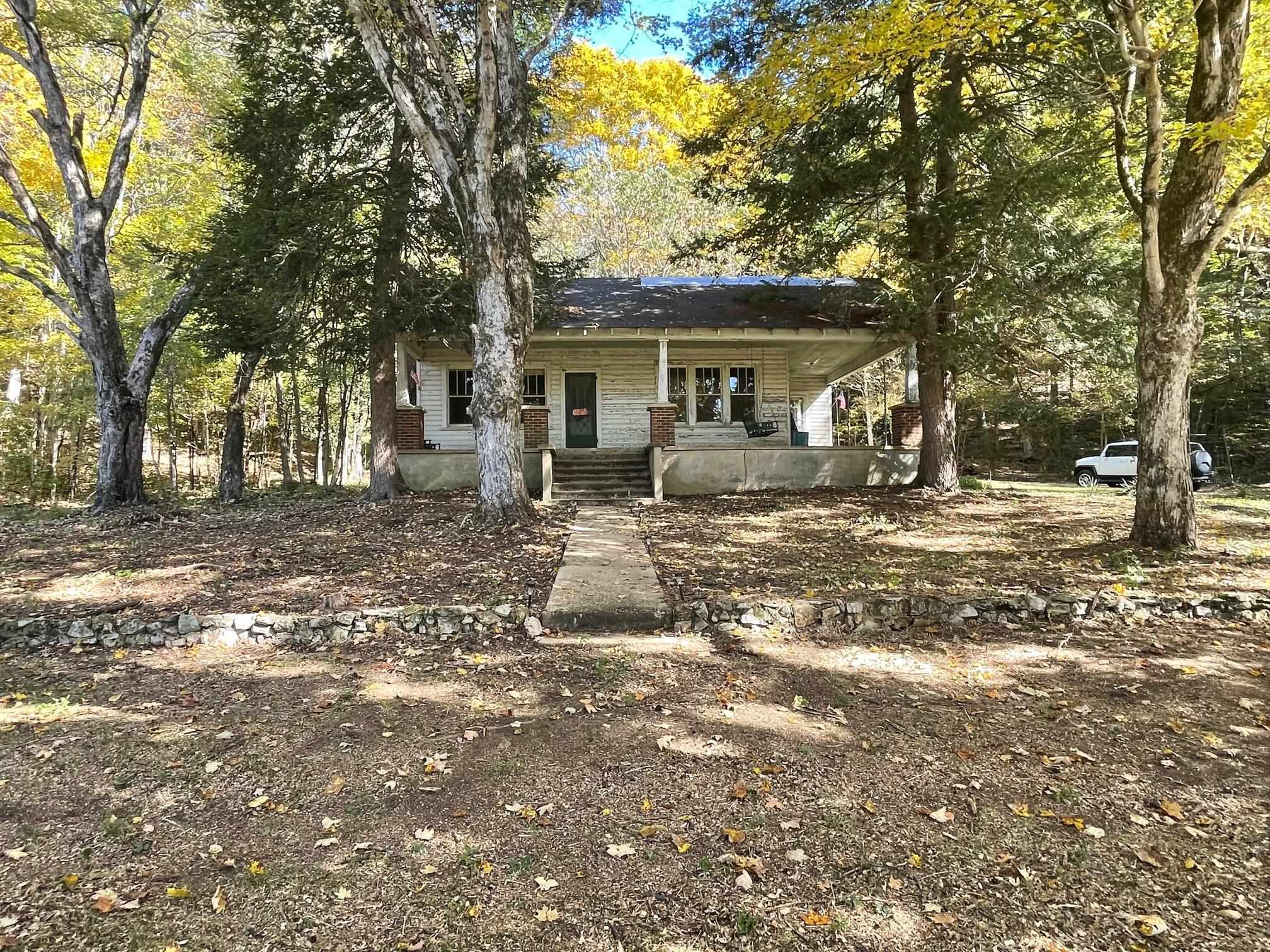 2091 OLD WEATHERFORD CREEK RD, LUTTS, TN 32065 - Crunk Real Estate Weichert