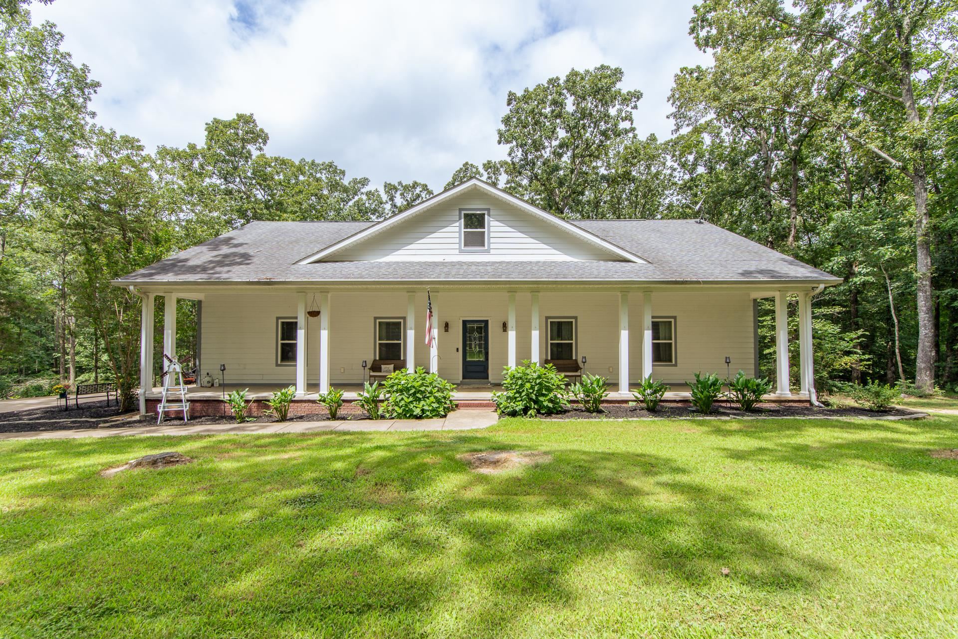 40 SUZY CV, SAVANNAH, TN 38372 – List 4 Less Realty