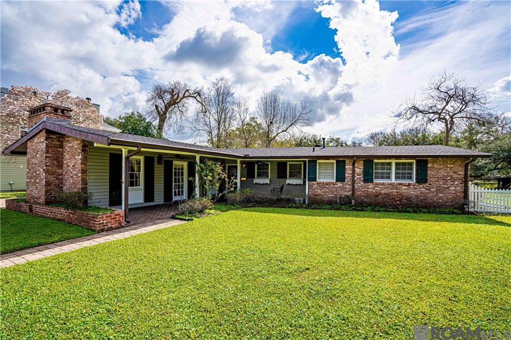 117 E HENFER Avenue River Ridge LA 70123 | Active