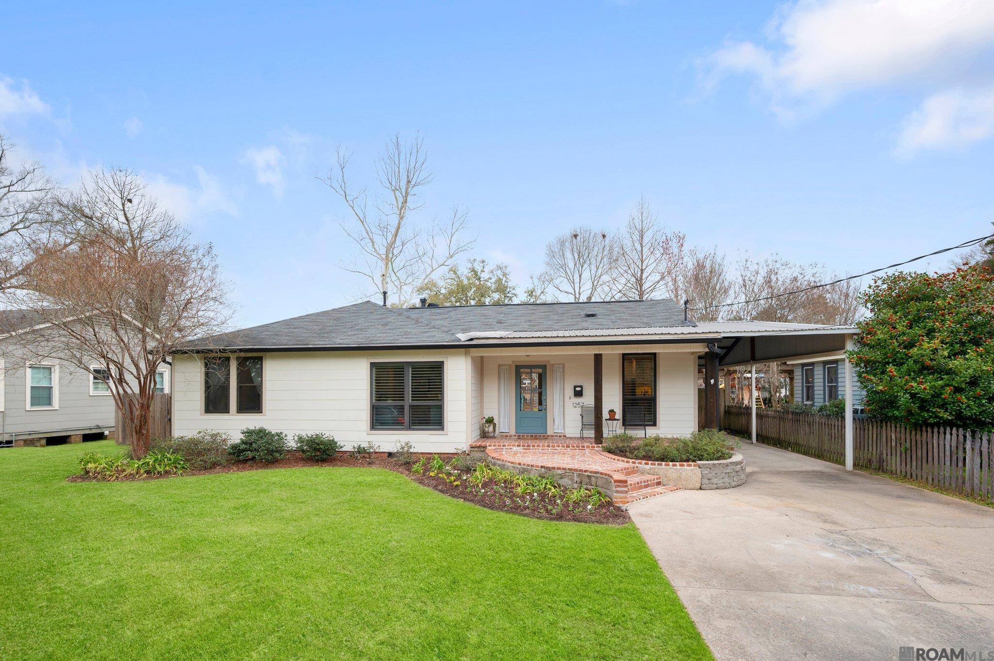 Real Estate Listings