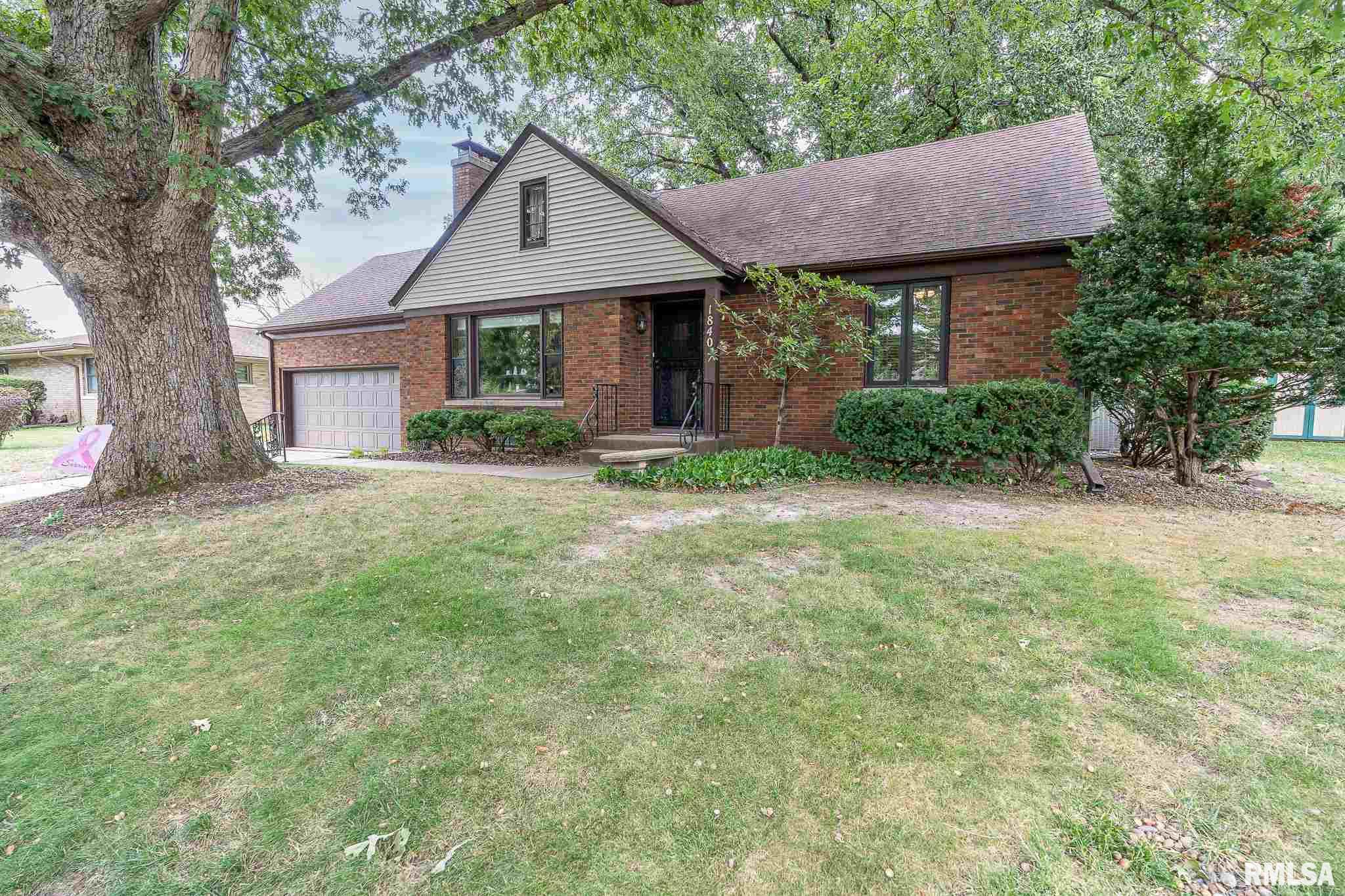 1840 22nd Street, Rock Island, IL 61201